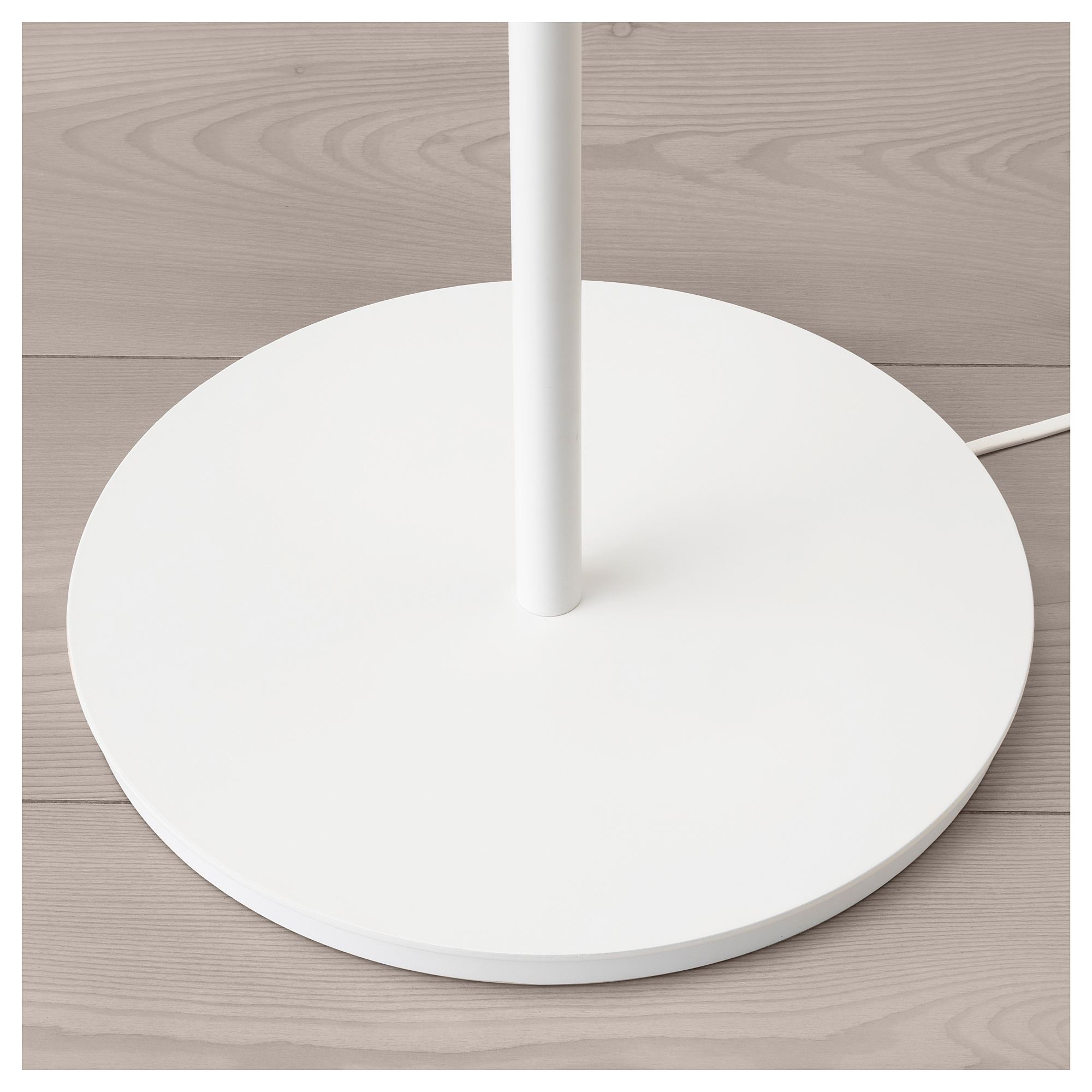SKAFTET beyaz yer lambası iskeleti - 90405416 | IKEA