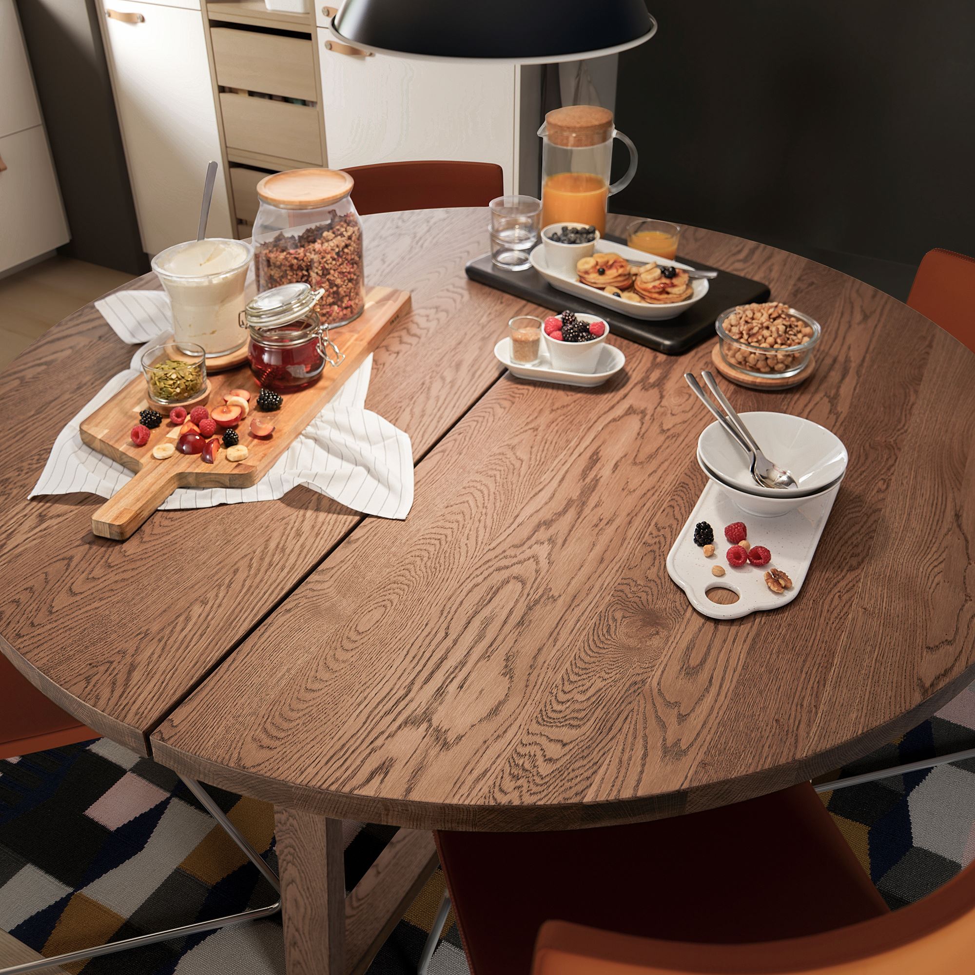 MÖRBYLANGA oak veneer brown stained seats 6 round dining table ...