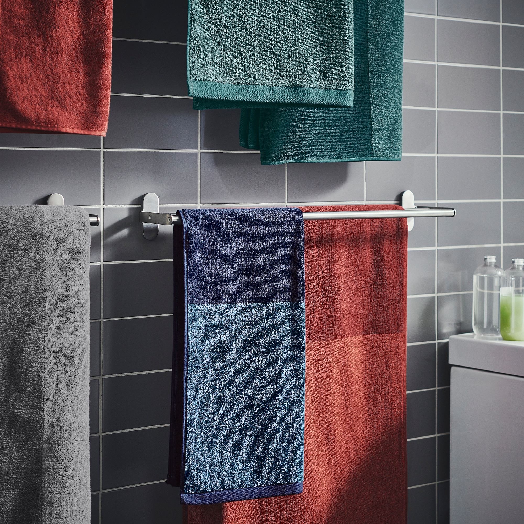 HIMLEAN red 70x140 cm bath sheet - 30491822 | IKEA