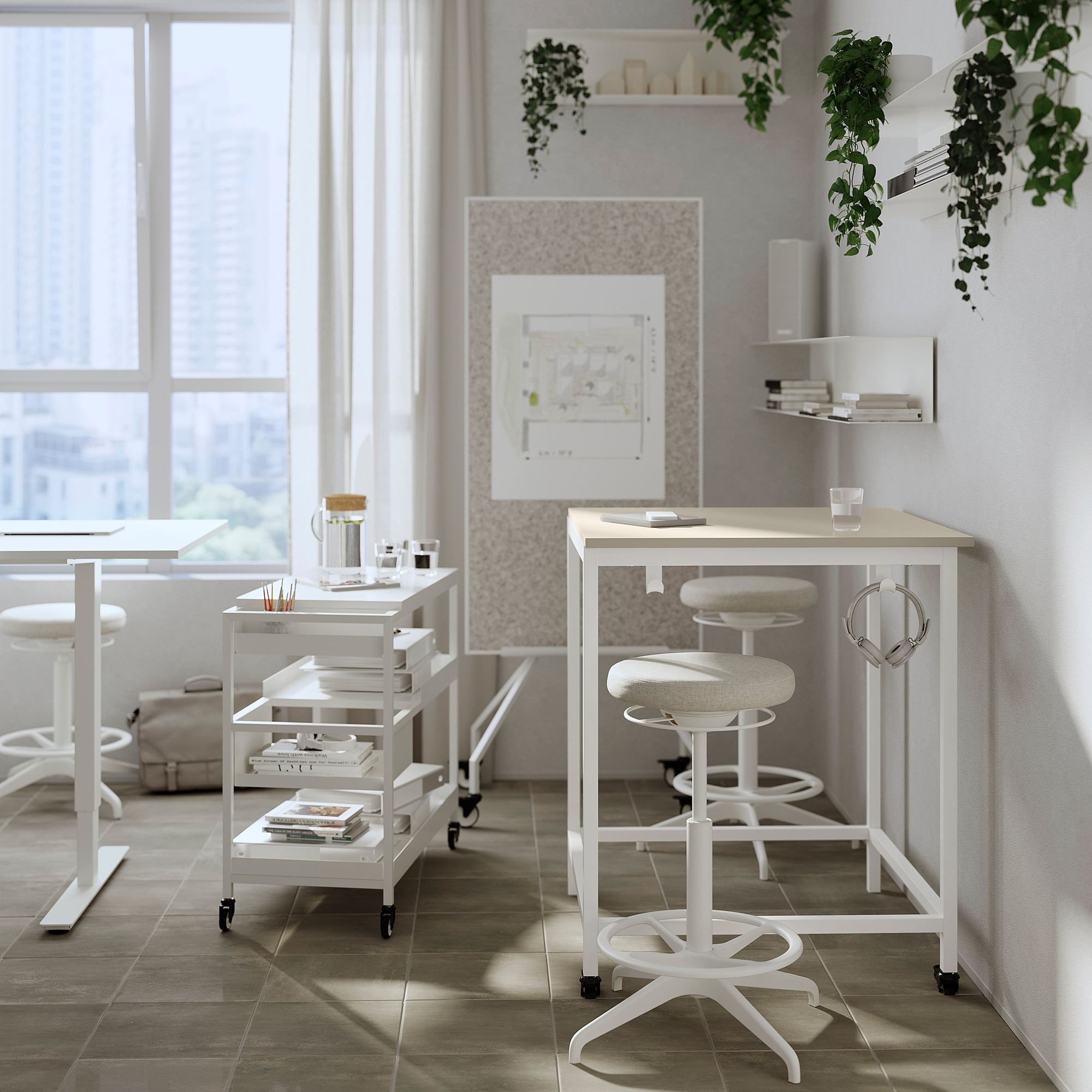 TROTTEN bej-beyaz 80x80 cm çalışma masası - 89436975 | IKEA