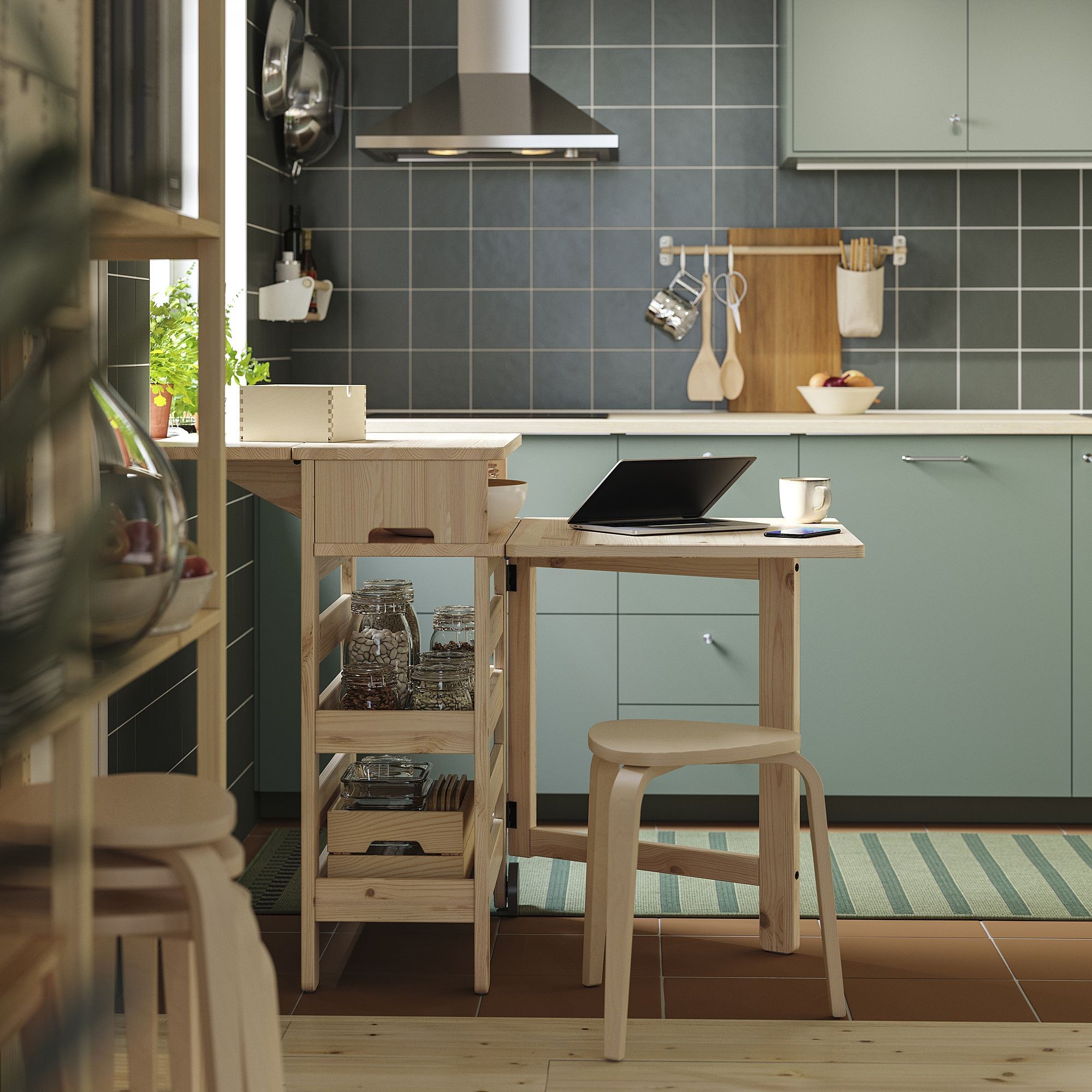 RESARÖ pine seats 1-2 folding kitchen table - 20533337 | IKEA