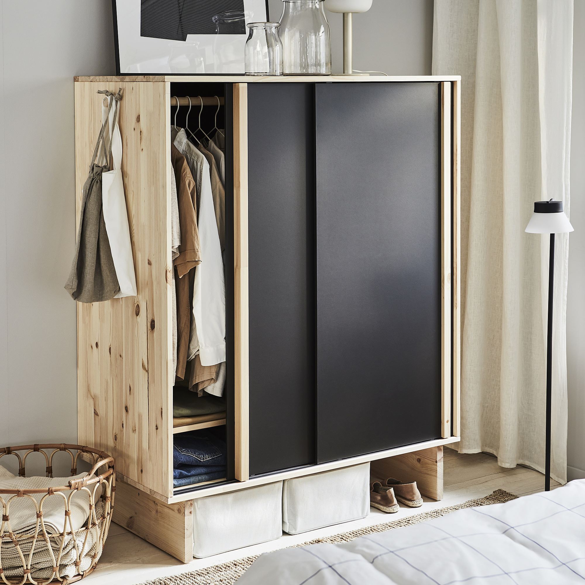 GLAMBERGET pine/black 117x63x150 cm sliding wardrobe - 20564512 | IKEA