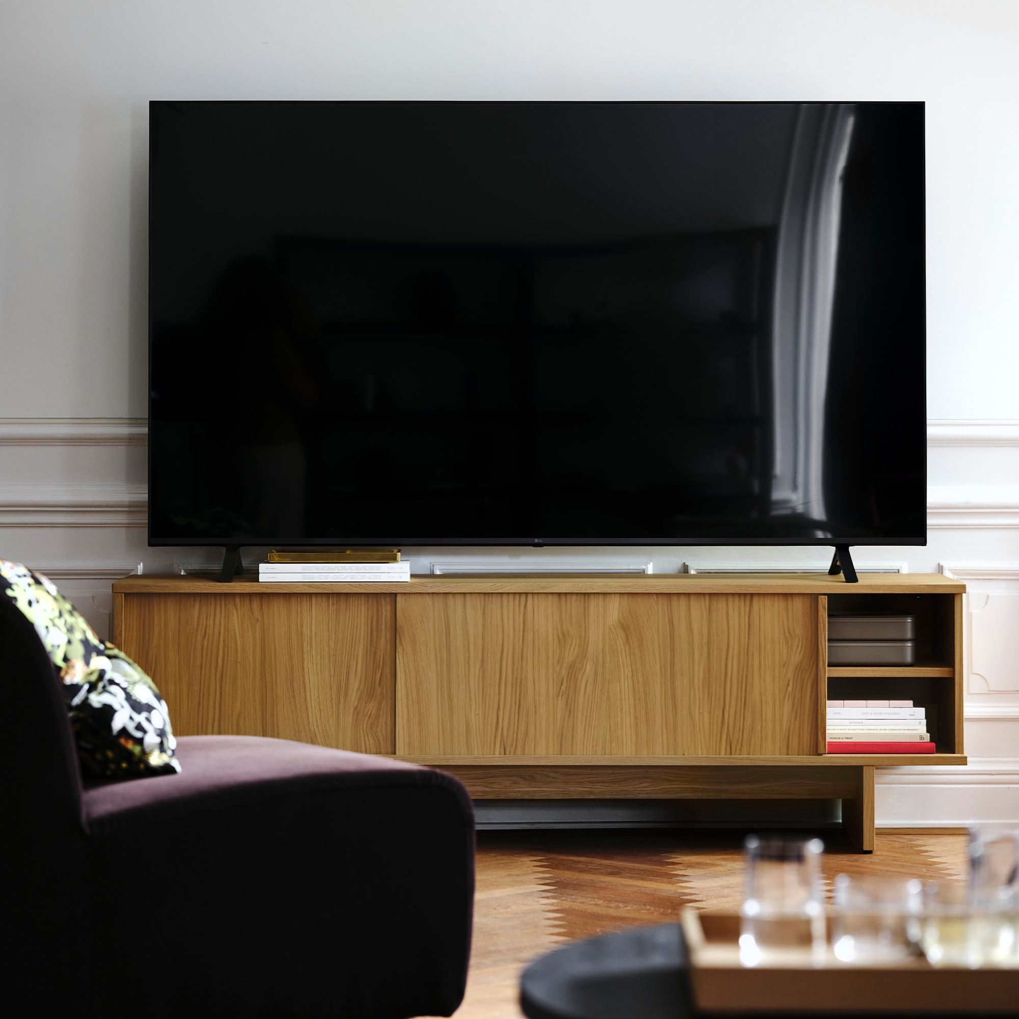 STOCKHOLM 2025 oak veneer 179x42x56 cm tv bench - 40586508 | IKEA
