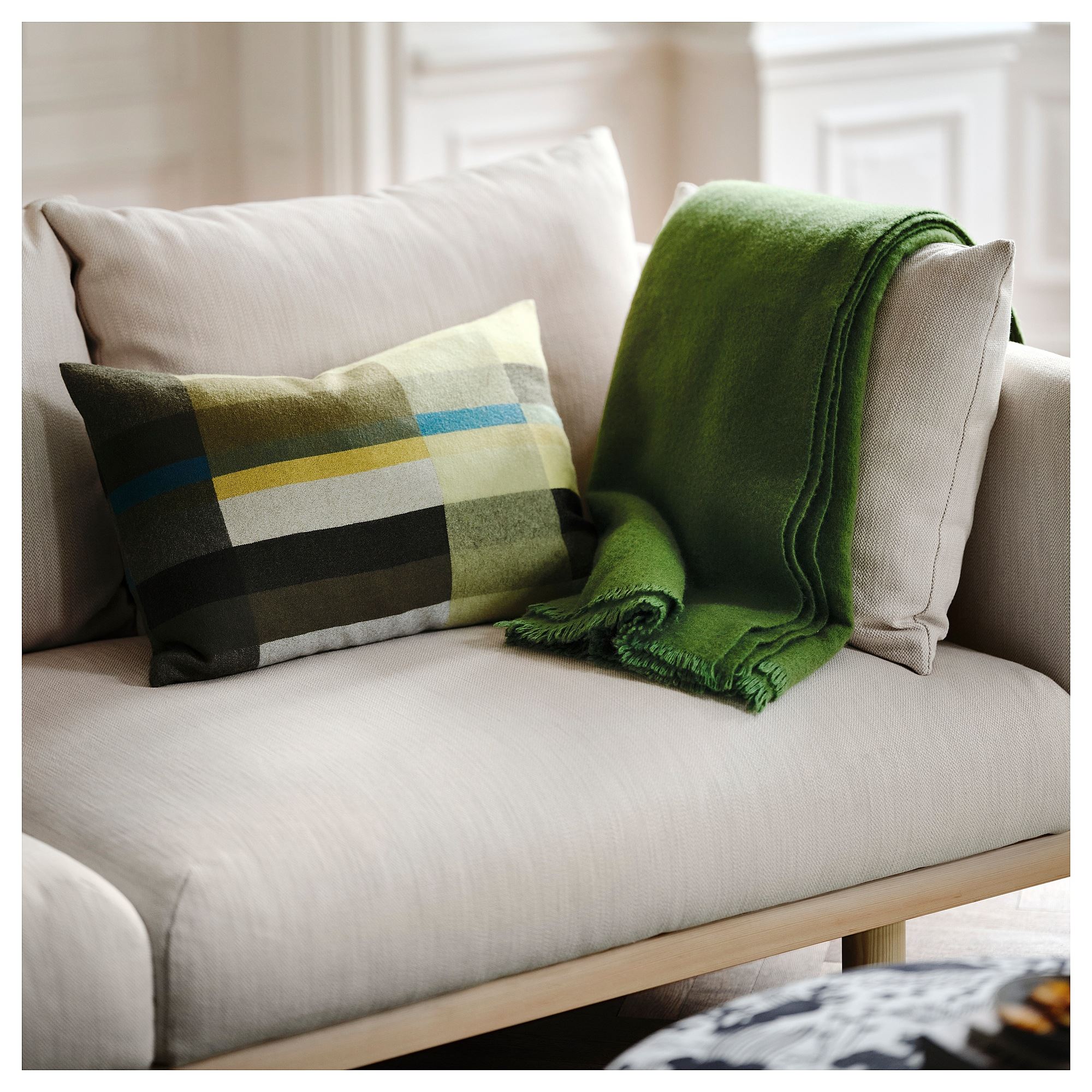 STOCKHOLM 2025 green 150x200 cm throw - 50592194 | IKEA